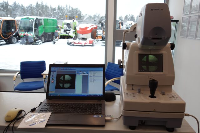 TopCon TRC NW200 Non-Mydriatic Retinal Camera Funduskamera